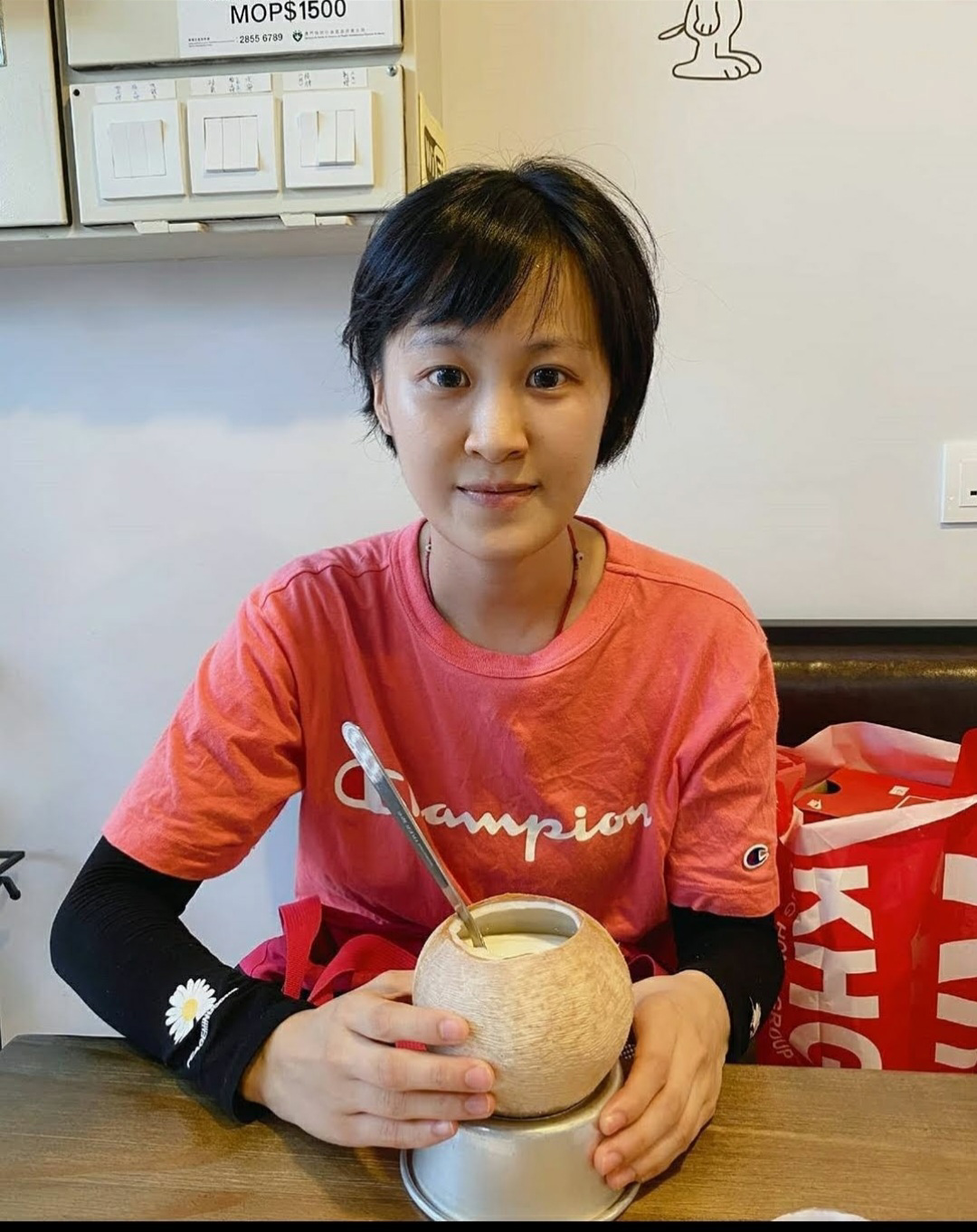 發現以前後生為咗打扮自己成為魅力女性，剪過幾個大媽七斗髮型 - 香港高登討論區