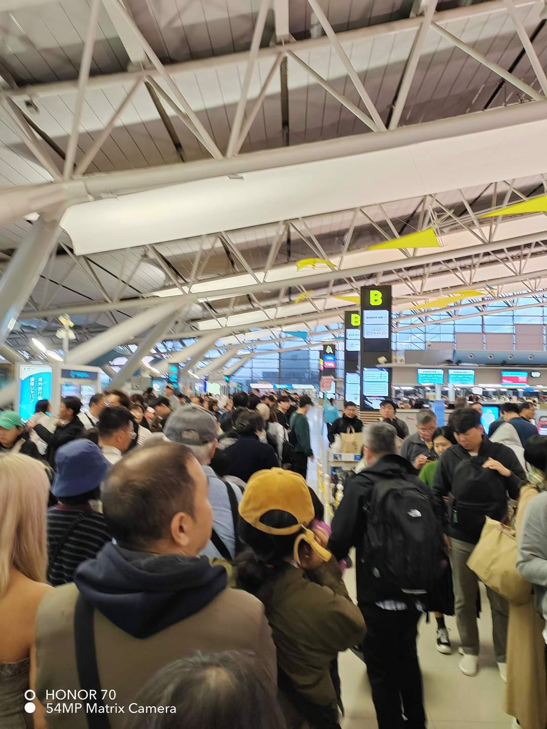 雖然坐位窄但有時候「樂桃」真係一個好選擇！ - 香港高登討論區