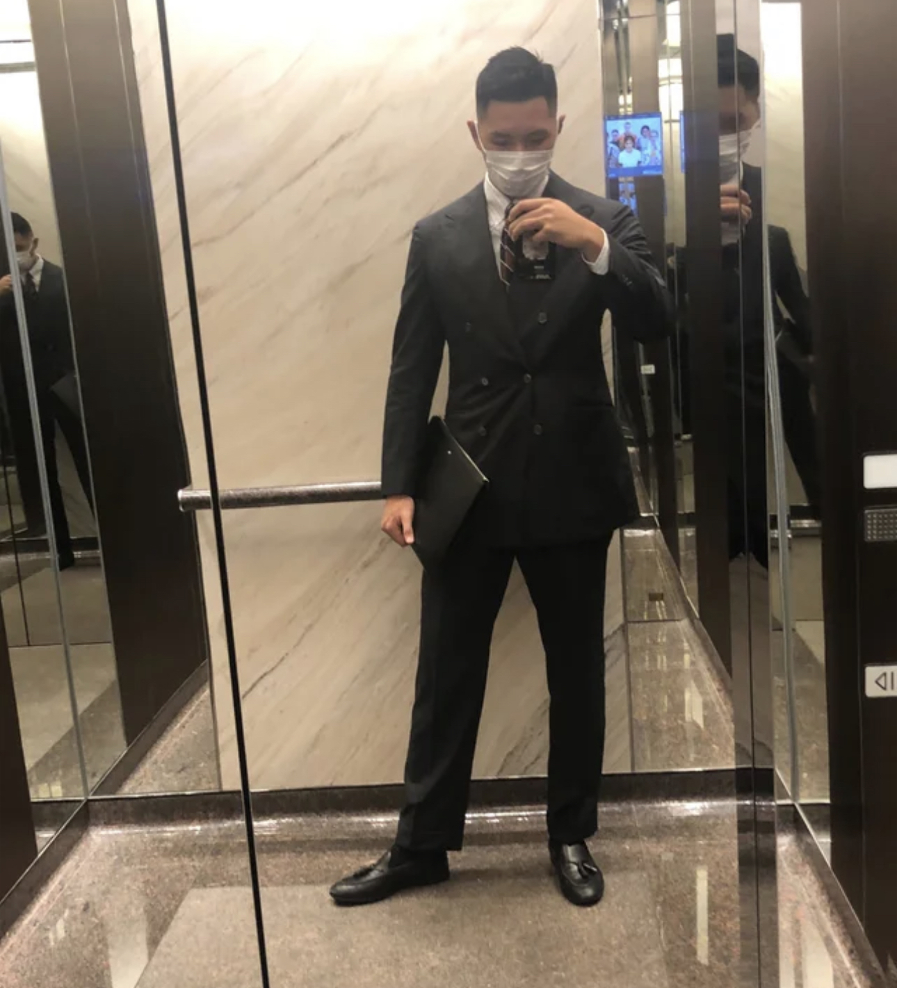 點睇中環啲西裝友？ - 創意台 - 香港高登討論區