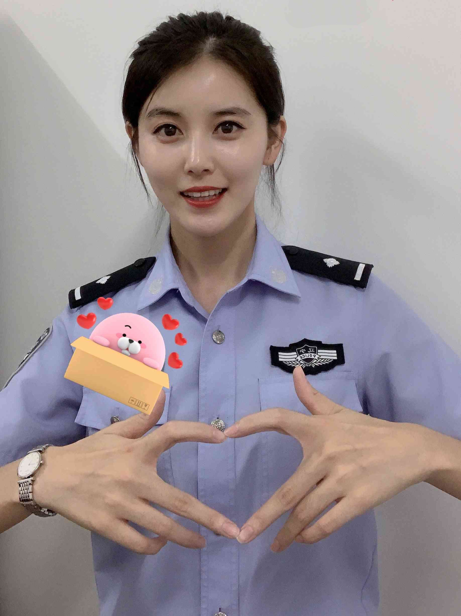 最美警花」驚爆當小三性愛片瘋傳 砲戰後對話曝光讓網友全看傻 - 香港高登