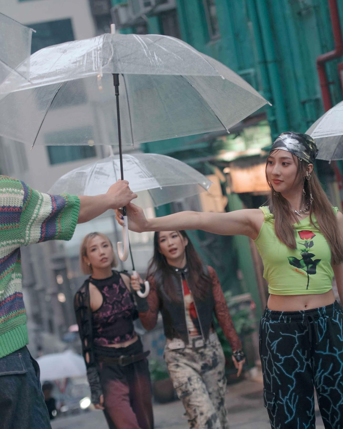 Yumi新歌玩壁咚 - 娛樂台 - 香港高登討論區